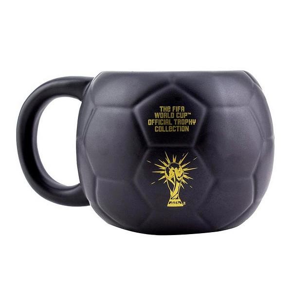 Šálka FIFA Football Shaped Mug Black and Gold - PlayGoSmart
