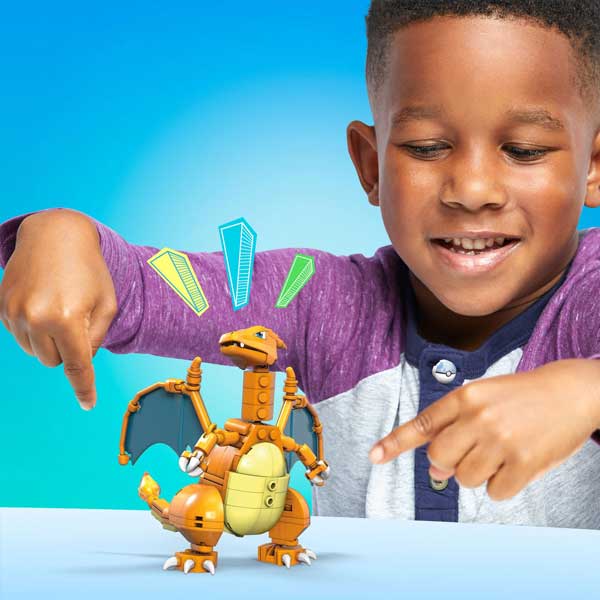 Mega Bloks Charizard (Pokémon) - PlayGoSmart